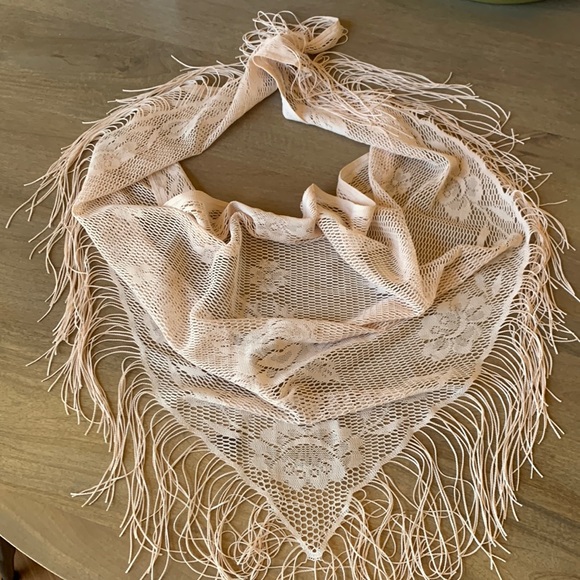 English Village | Accessories | English Village Vintage Lace Fringe ...